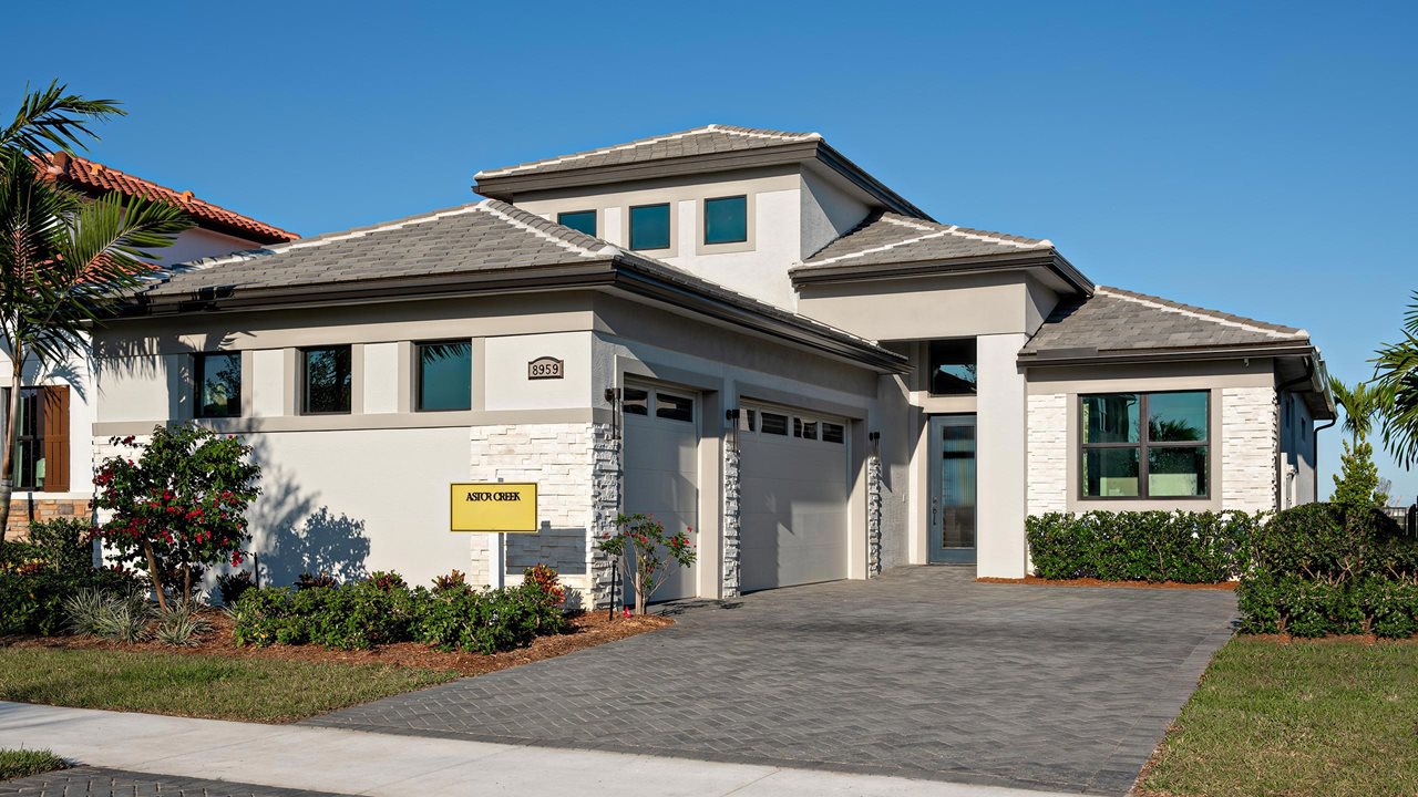 Leslie Model | Astor Creek Golf & Country Club